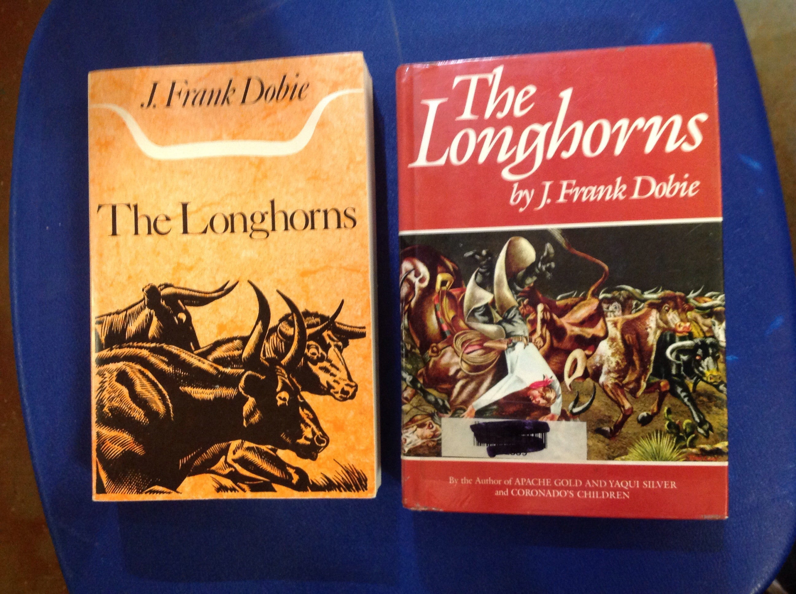 BOOKS - The Longhorns – The Buffalo Wool Co.